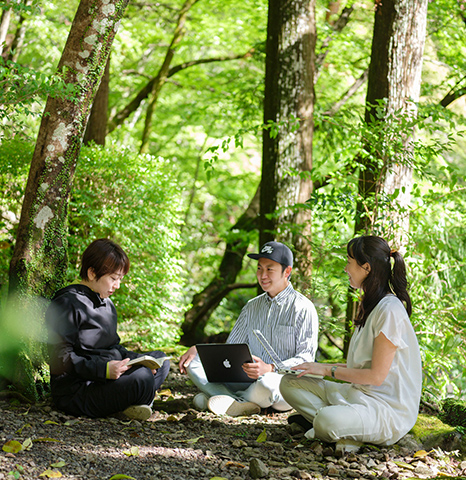 お寺ヨガならOTERA STAY（お寺ステイ）